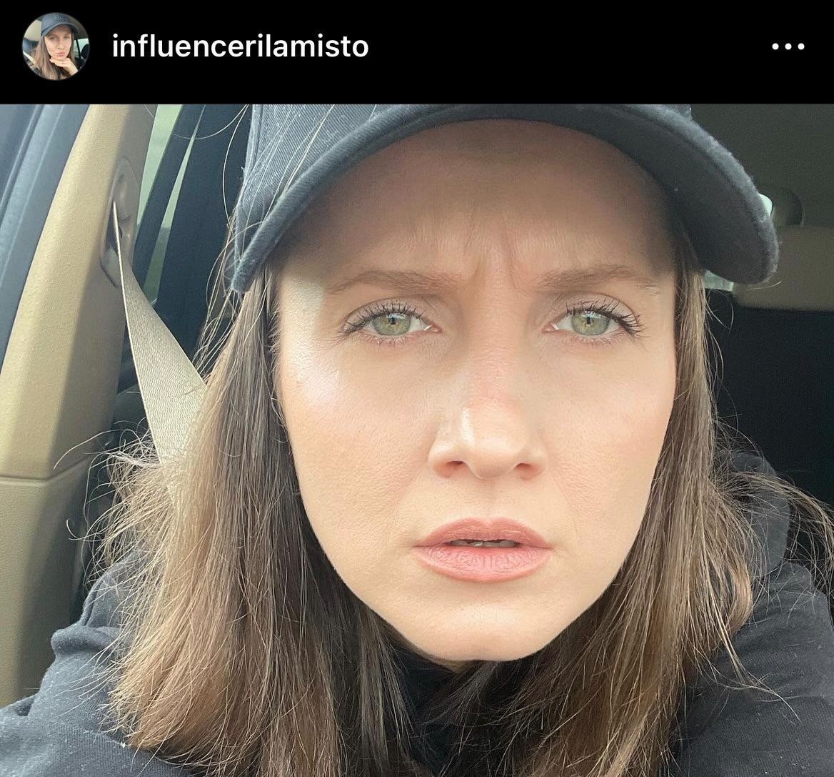 Refuz o lume în care influencerii au devenit modele de urmat | un wake ...